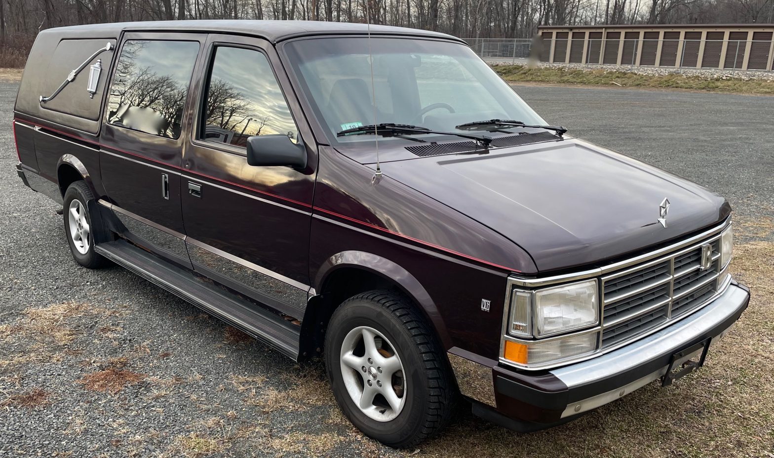 LOT 002 – 1990 DODGE GRAND CARAVAN