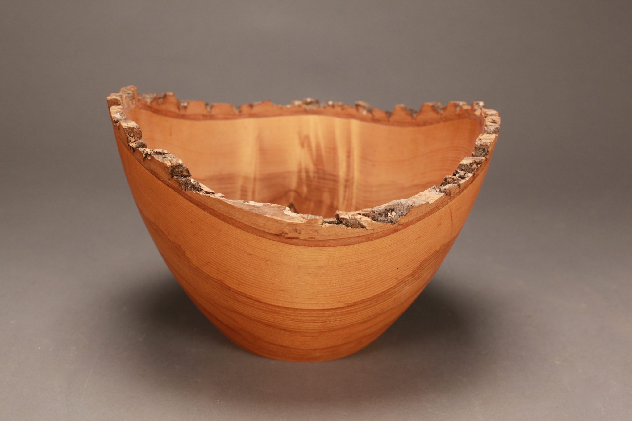 LOT 107 – LIVE EDGE CARVED WOOD BOWL BY KENNETH DUBAY, SIGNED KENNETH DUBAY, ASH, #1807, 2005. 9 ...