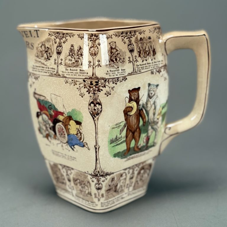 LOT 298 BUFFALO POTTERY, “ROOSEVELT BEARS” WATER PITCHER, 1907. 8″(H)